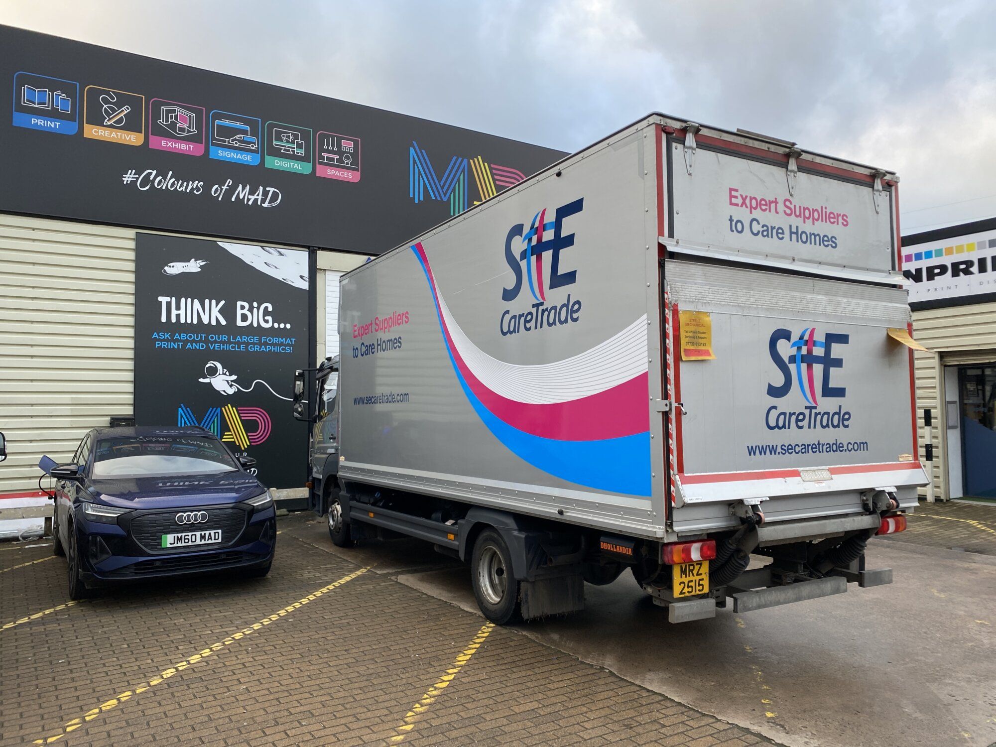 Vehicles - MAD Colour